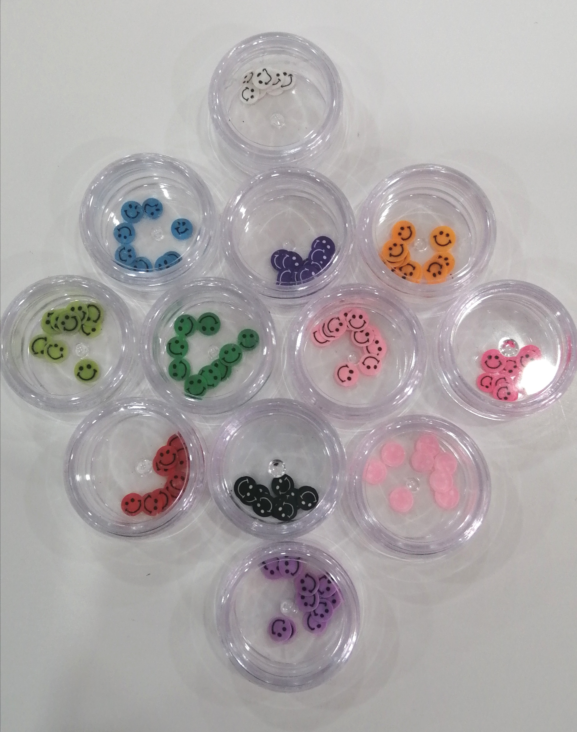 Mixed Smiley Fimo’s – Yobe Beauty